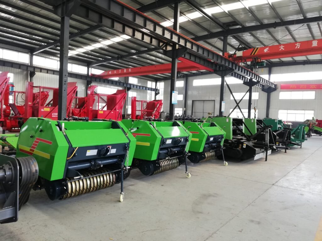 Round bale picking and baling machine - XINLIAN
